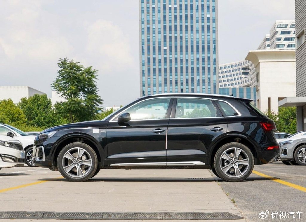 开出去面子里子都有，奥迪Q5L最高降价12.65万元，你心动了吗？-新浪汽车