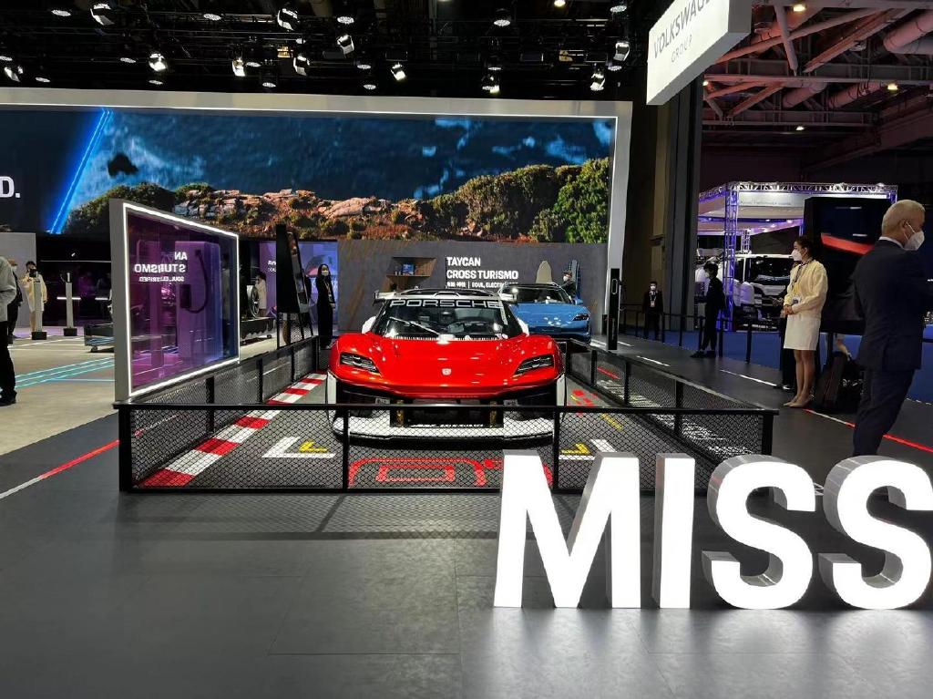 最大功率1088马力，2.5秒破百，保时捷Mission R国内首发-新浪汽车