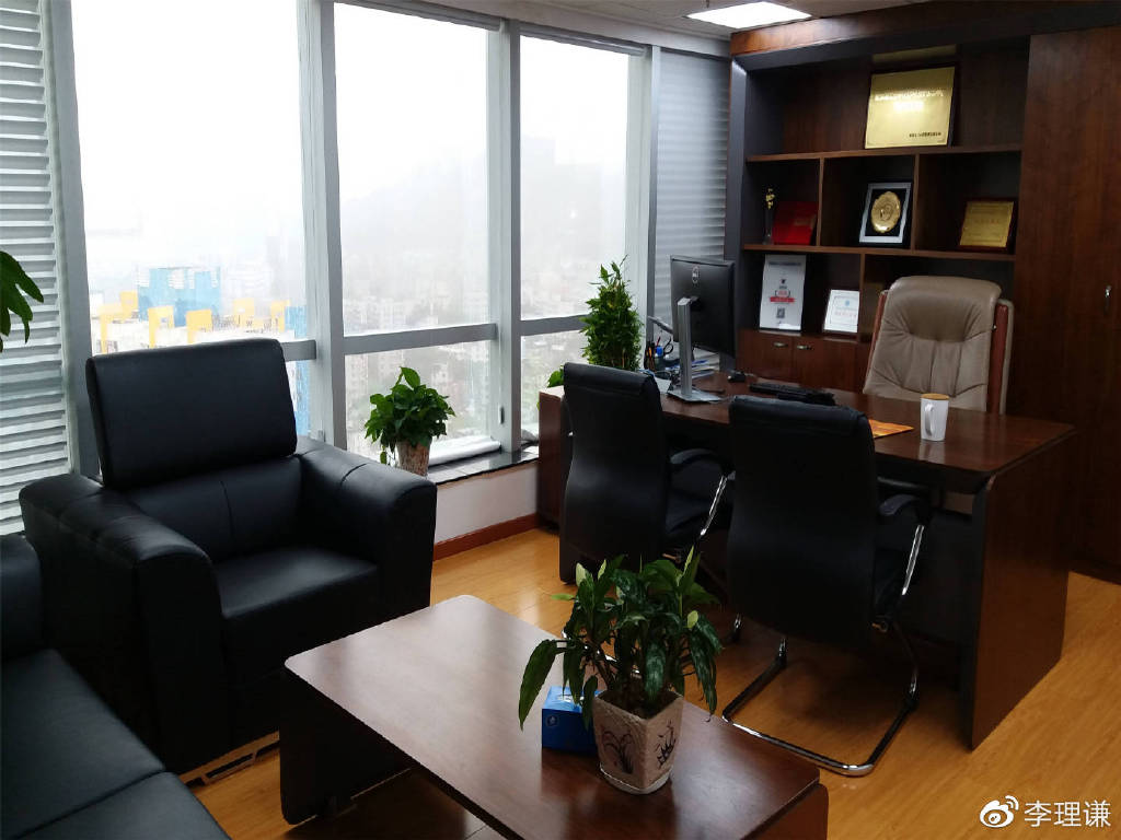 李理谦：老板办公室风水布局有什么讲究？老板办公室风水禁忌详解|办公室|风水|老板台_新浪新闻