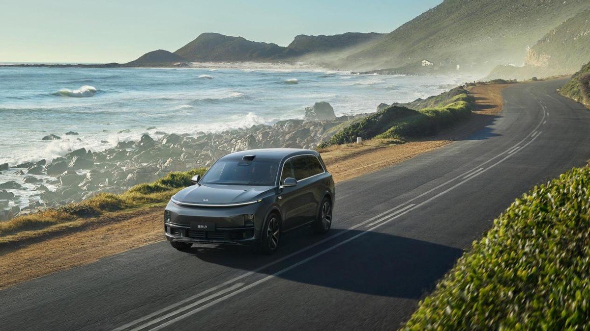 500万内最好的家用旗舰SUV？理想L9要来了！