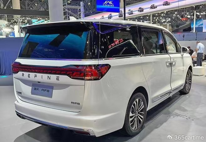 江淮瑞风RF8掀起MPV市场新浪潮 预计四季度上市-新浪汽车