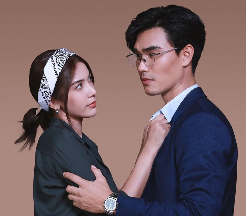 泰剧《美味的爱》：洁癖症总裁爱上臭鱼酱美女老板，死对头变恋人|美味的爱|臭鱼|美女老板_新浪新闻