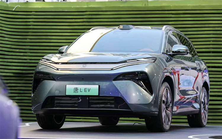 峰值功率580kW，比亚迪超级电机铭牌曝光-新浪汽车