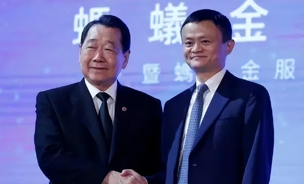 两次拜会泰国首富，送上10亿见面礼，马云在下什么棋？__财经头条