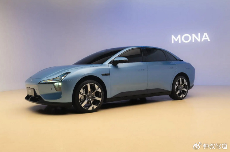 另起炉灶，小鹏MONA M03能否成为“翻身之作”？-新浪汽车