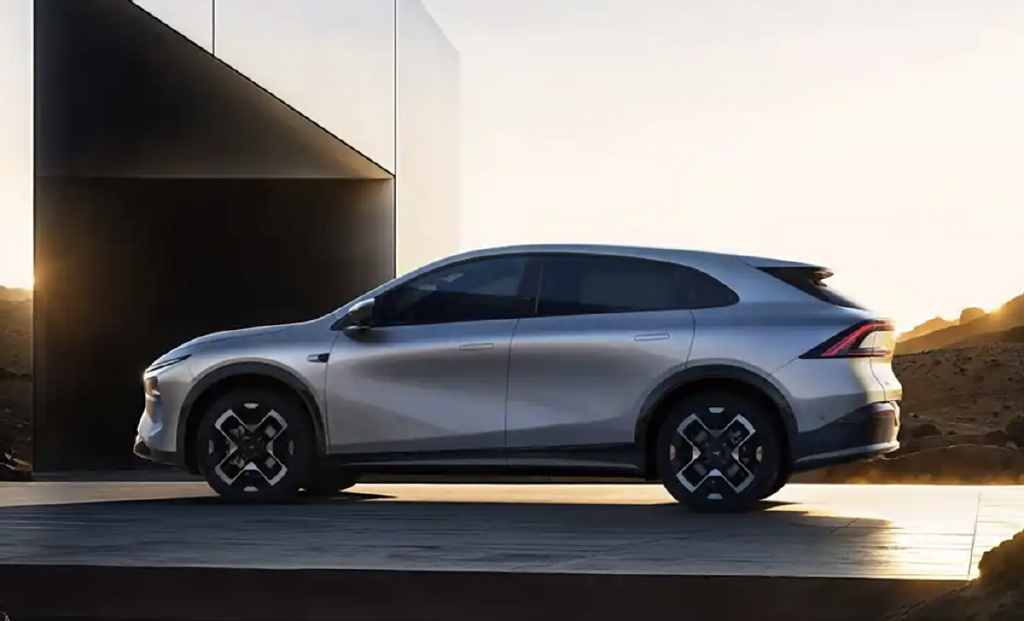 全新小鹏G7官图发布，P7+版SUV，若卖25万如何？-新浪汽车