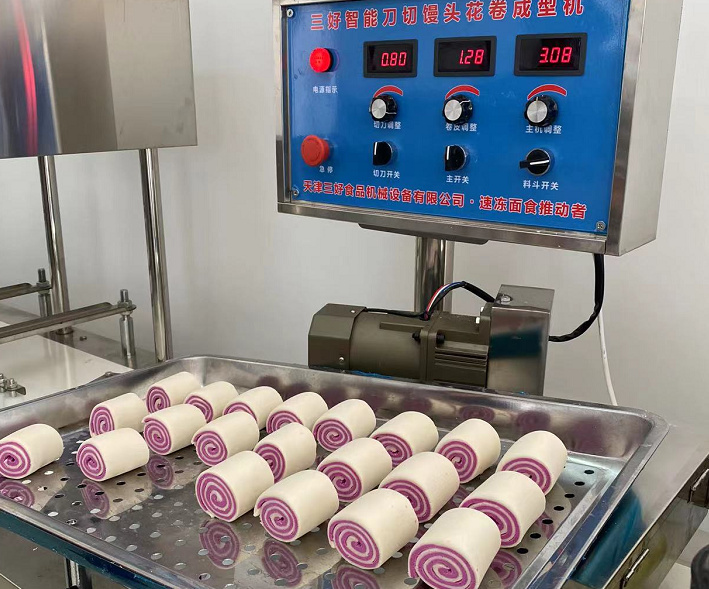 多大的馒头机适合夫妻店使用？两个人能操作的了吗？