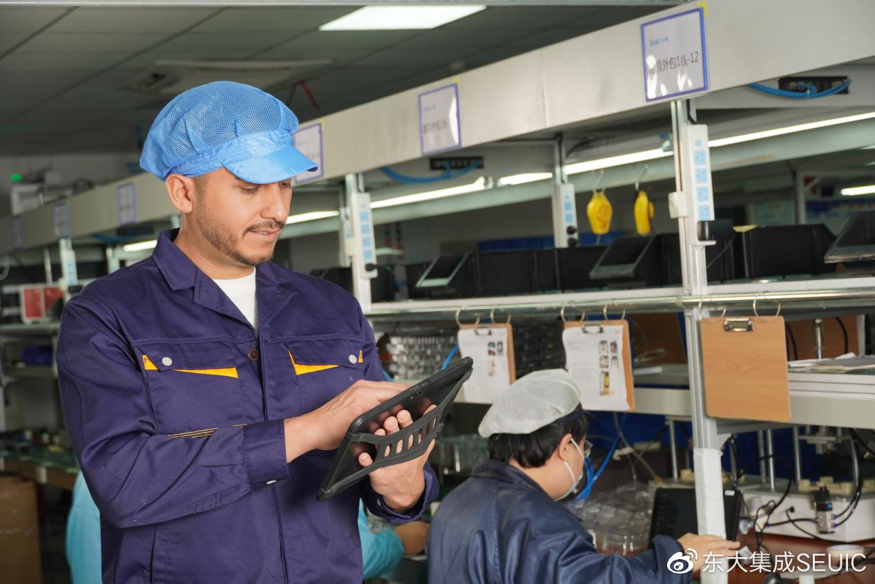 Windows工业平板电脑：制造业生产车间环节的新宠__财经头条