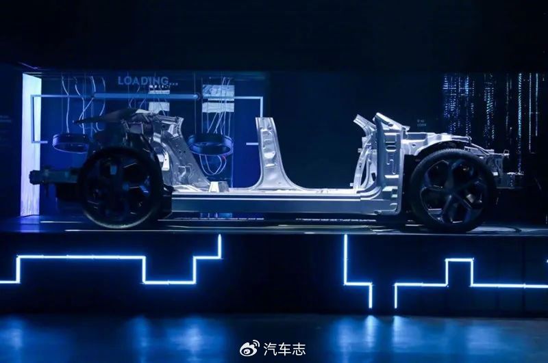 领克最新轿跑SUV “Z20”测试车曝光？极氪X同底盘、或售15万内-新浪汽车