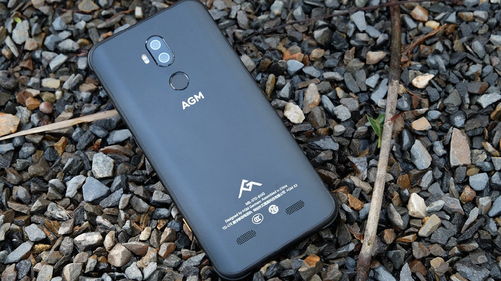 中国最耐造的手机！AGM X5首款5G三防机：皮实耐用的典范|三防手机|5G|AGM_新浪新闻