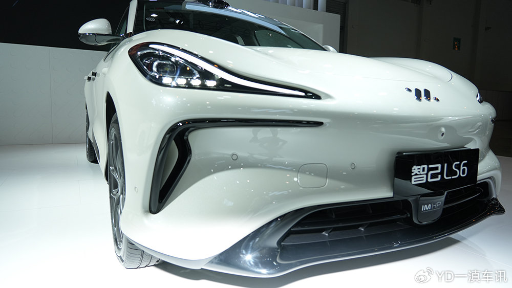 智己LS7新增2款Max版本昆明国际车展上市-新浪汽车