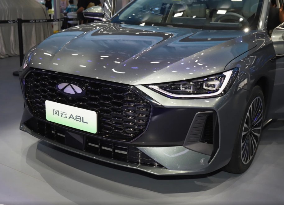 奇瑞风云A8L C-DM：1.5T插混+106km纯电续航，配置拉满，同级难寻-新浪汽车