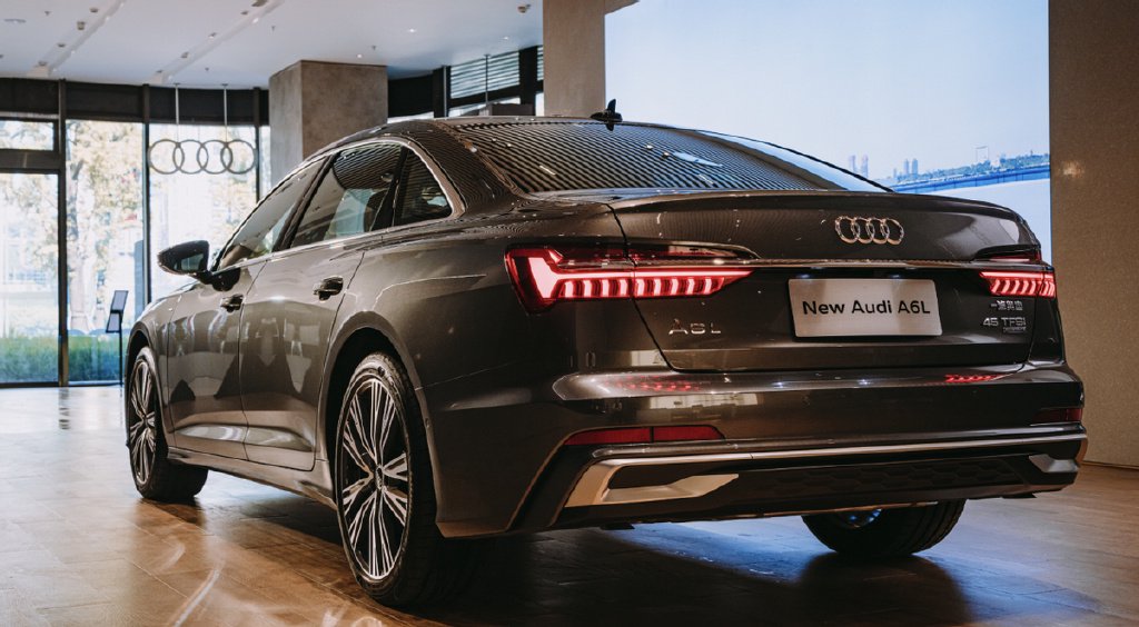 新款奥迪A6L上市，42.79万起，换代之前经典回味-新浪汽车