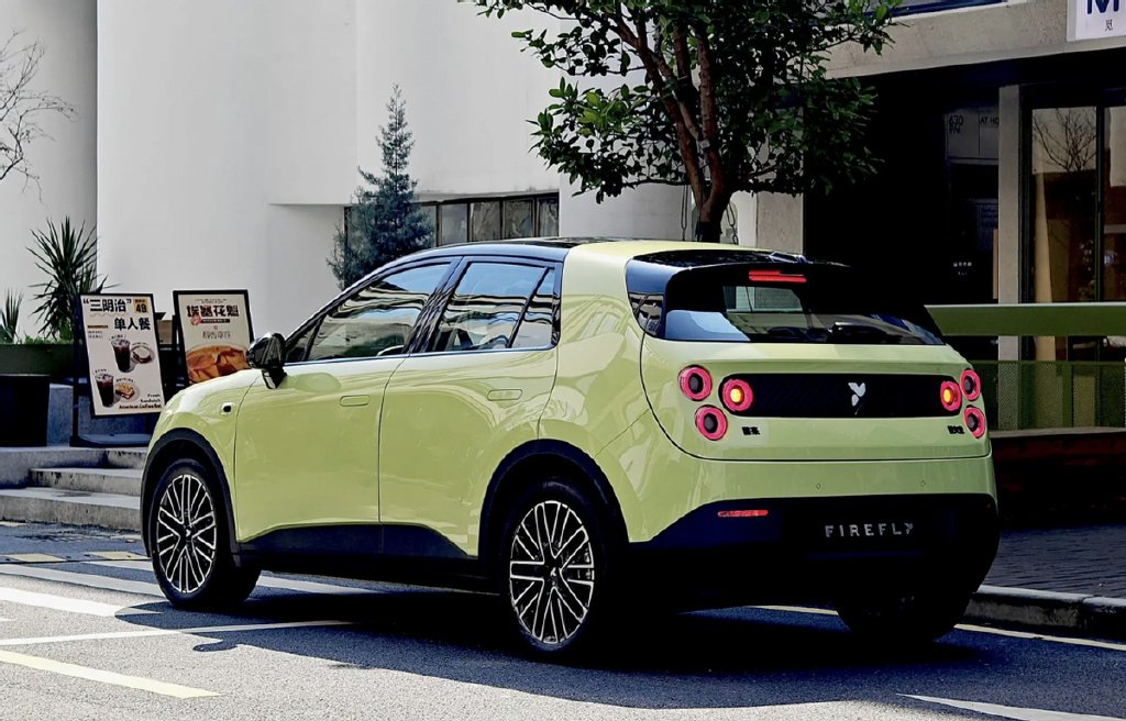 firefly萤火虫BaaS方案最低7.98万，这个真的可以-新浪汽车