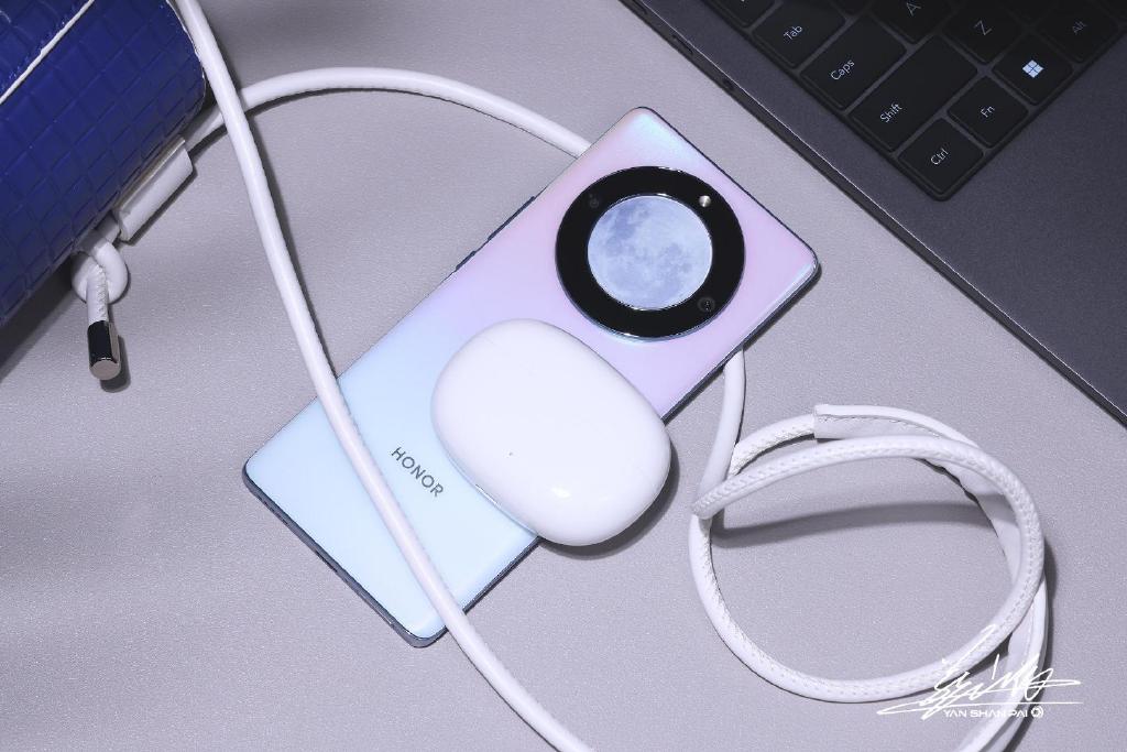 或是300元内最强真无线蓝牙耳机，荣耀亲选 Moecen Earbuds X3图赏__财经头条