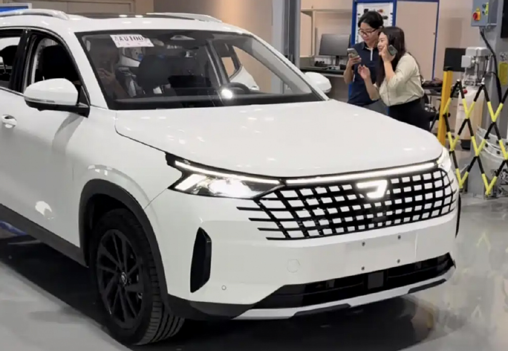 捷达VS8内饰官图，1.4T+2.7m轴距又怎样，没未来-新浪汽车