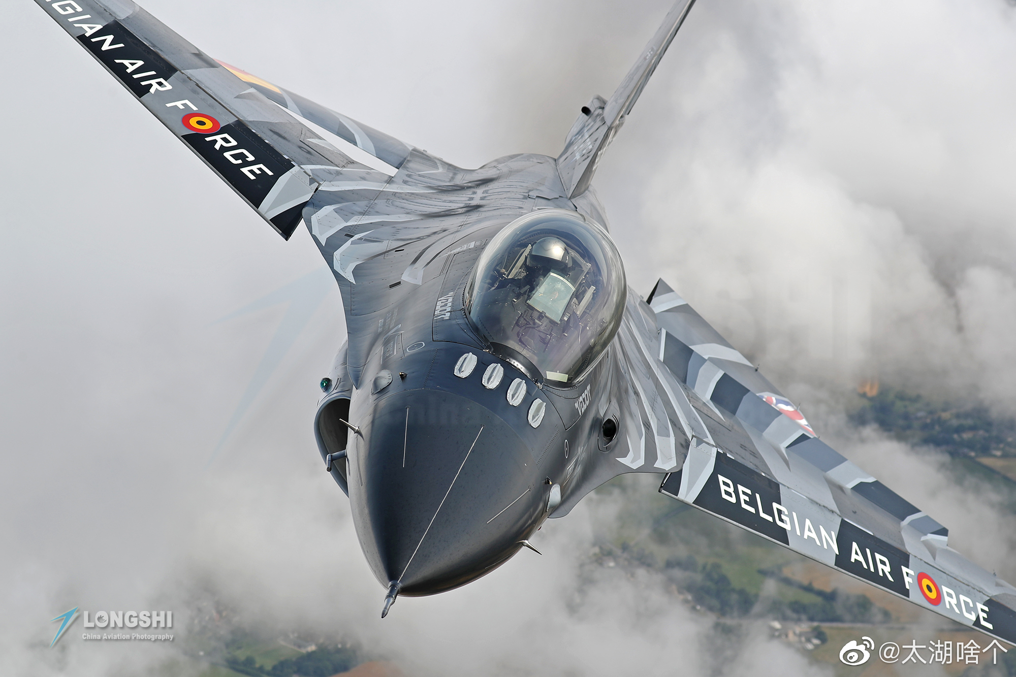 F-16V配备了有源相控阵雷达，不过比起歼-10C战斗机又有多少优势呢