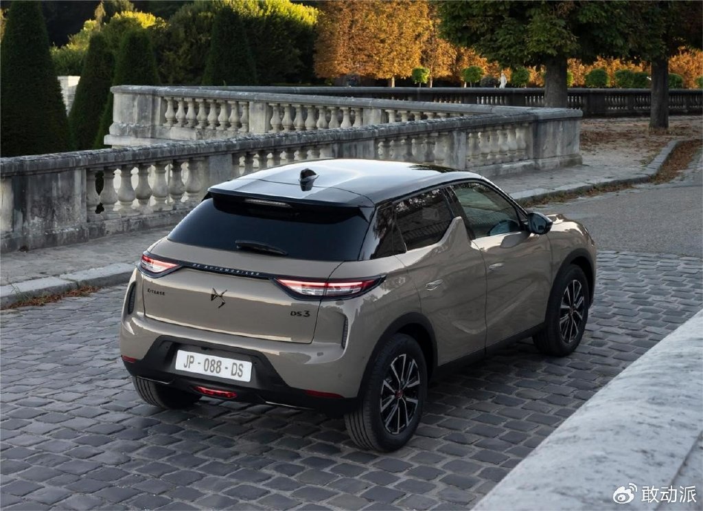 进⼝DS3新能源宣布召回，这49台恐怕都是展⻋吧？-新浪汽车