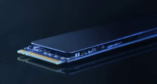 从消费级SSD AM6A1，看忆联的优势与胜势