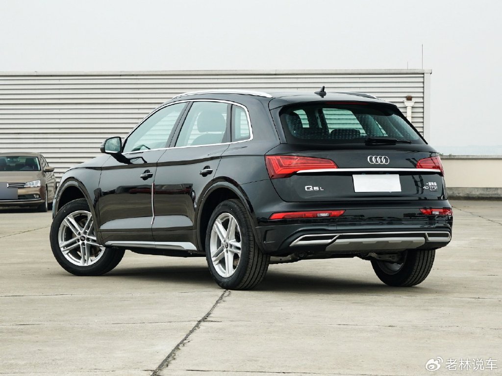开完了奔驰GLC，再开奥迪Q5L，差距也太大了吧？-新浪汽车