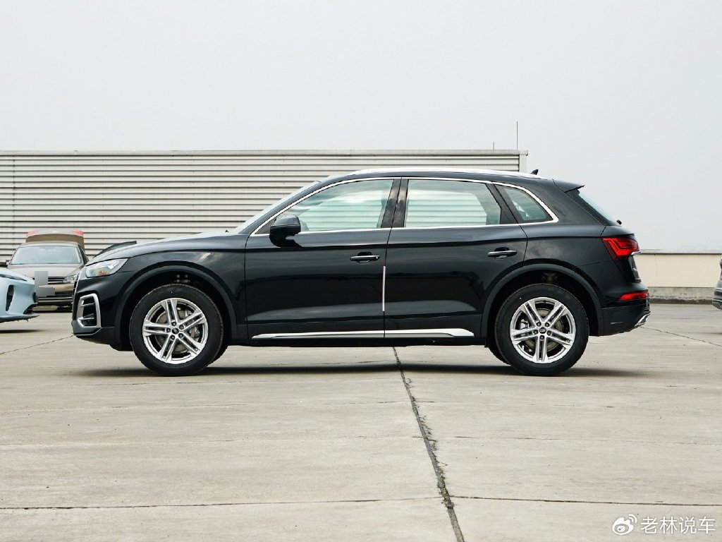 开完了奔驰GLC，再开奥迪Q5L，差距也太大了吧？-新浪汽车