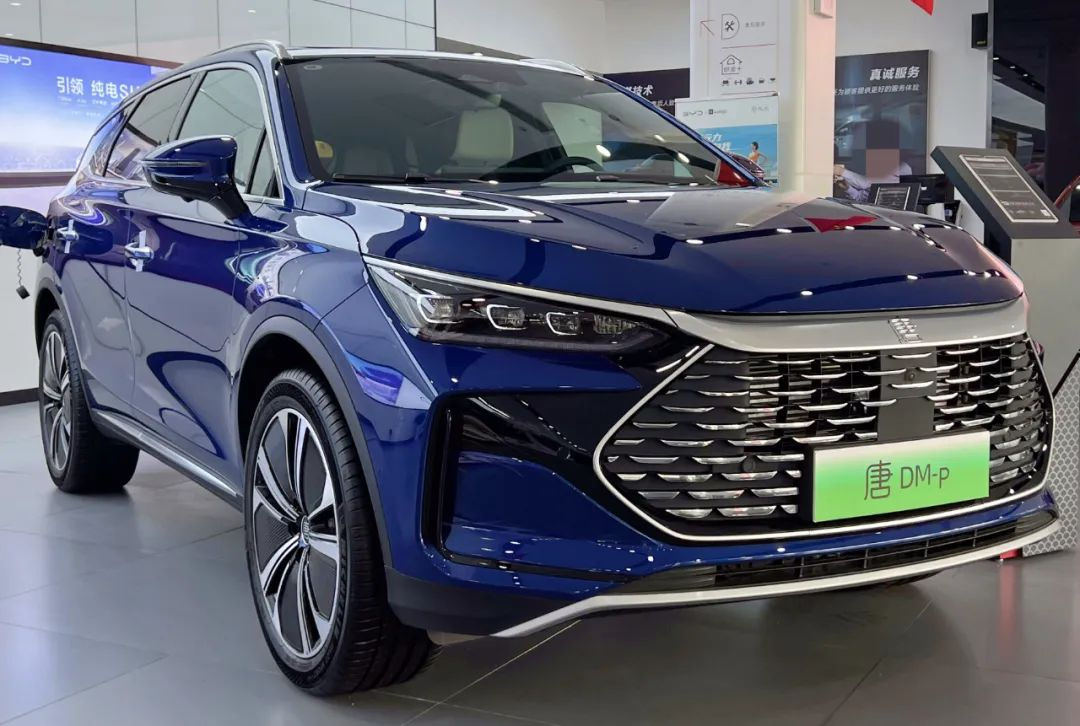 30万买混动国产SUV，比亚迪唐DM-p和摩卡DHT PHEV你会怎么选？