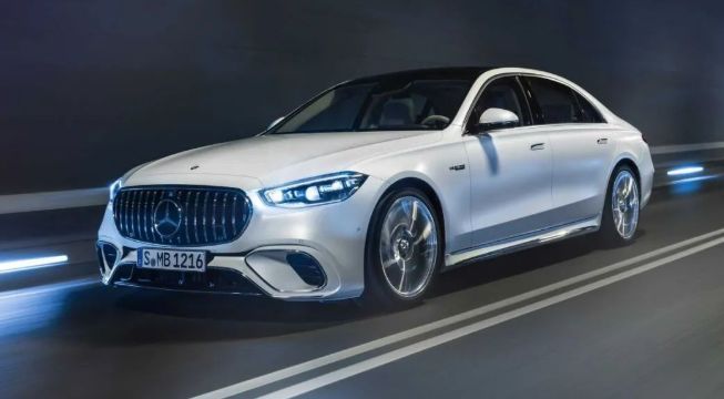 AMG S63 E Performance亮相，搭载4.0T双涡轮增压V8发动机__财经头条