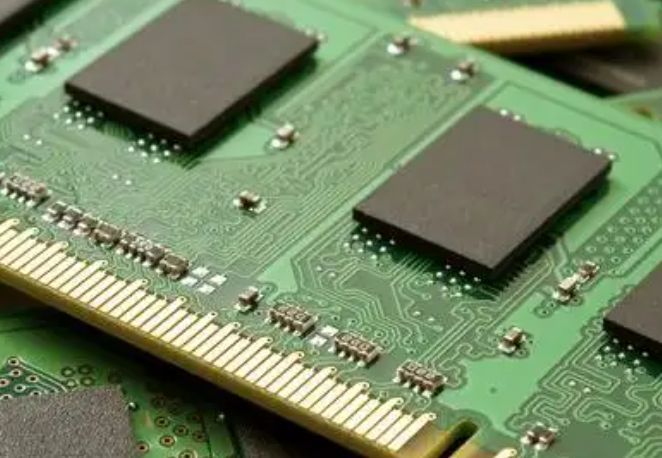 DRAM存储器的早期发展故事__财经头条