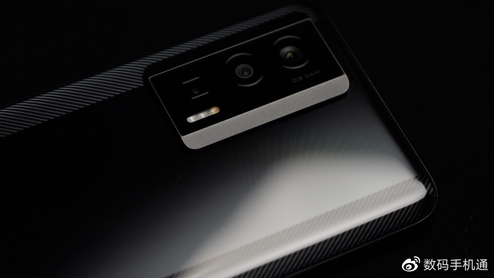 一加ACE2V震撼来袭！还买什么红米K60？__财经头条