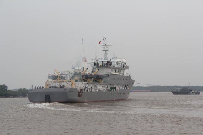 安南省海军HQ-571运输舰|越南|运输舰_新浪新闻