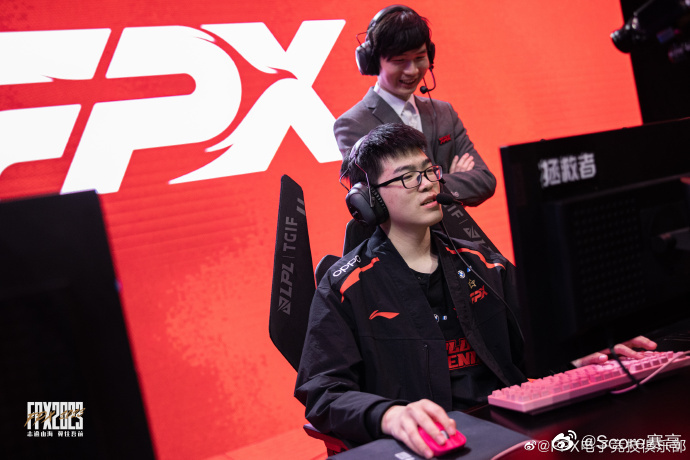 @FPX电子竞技俱乐部 赛前返图