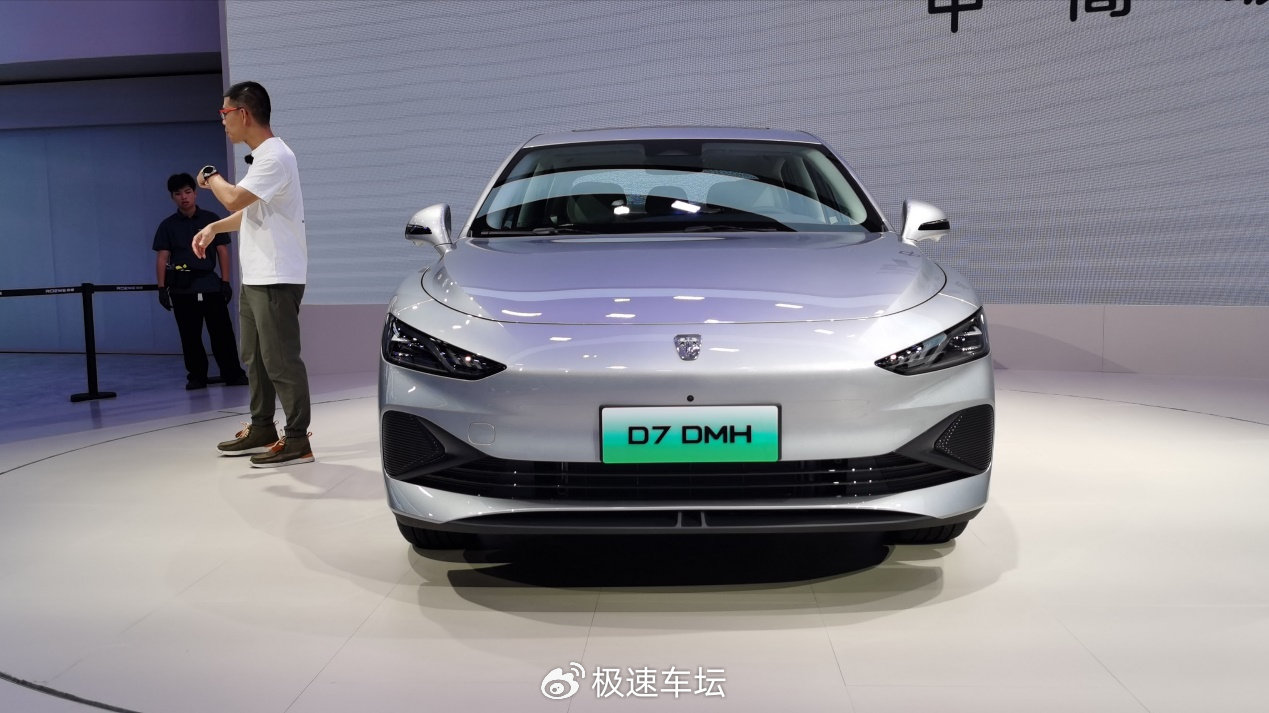 中高级新能源轿车三剑客，荣威D7、比亚迪海豹、深蓝SL03，你选谁？-新浪汽车