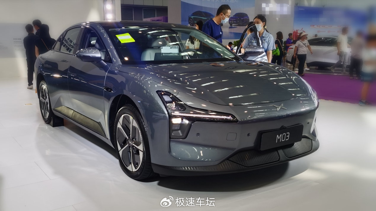 巧了！埃安RT和小鹏MONA M03起售价一样，你选谁？-新浪汽车