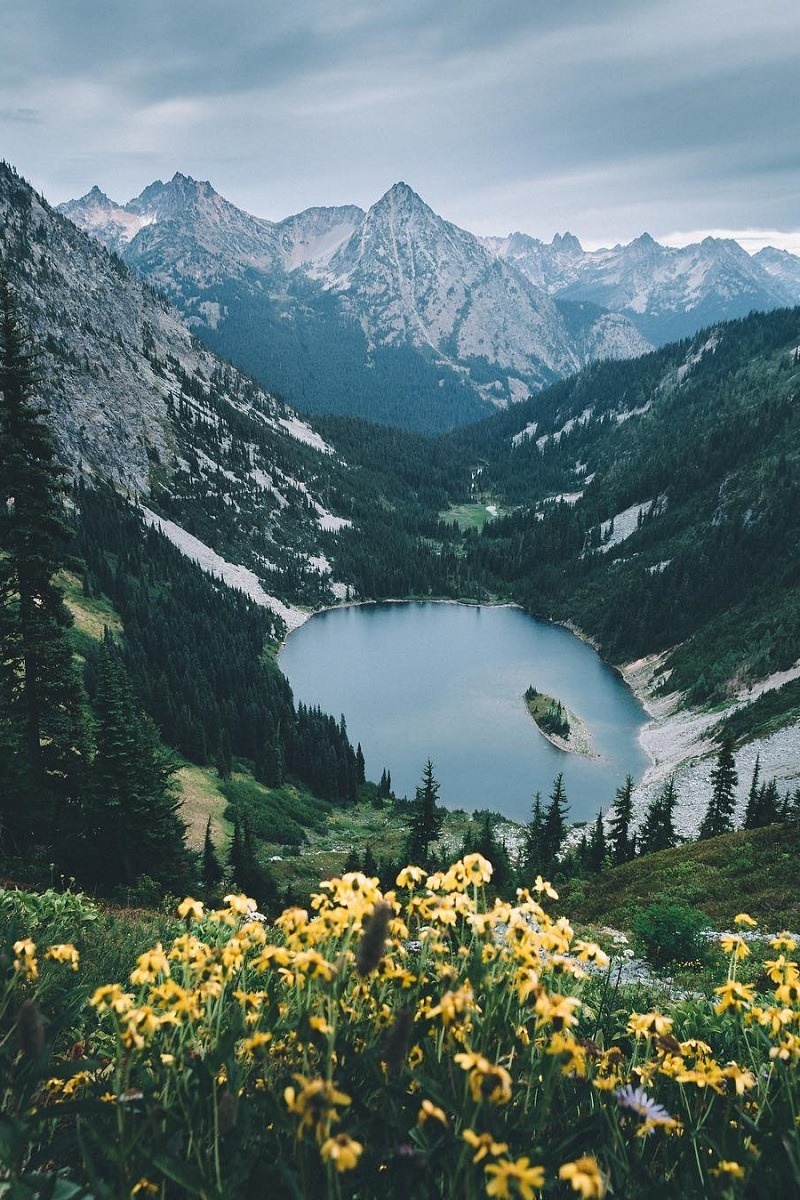 摄影人Elliot Hawkey的冒险之旅__财经头条