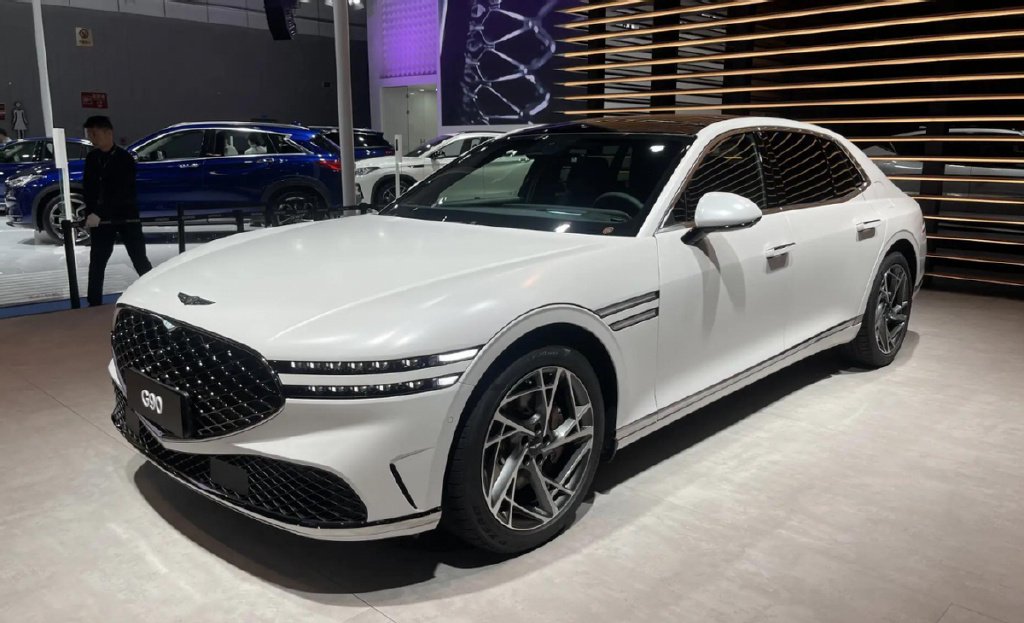 捷尼赛思G90 Magma假想图，能否超越奔驰V8插混？-新浪汽车