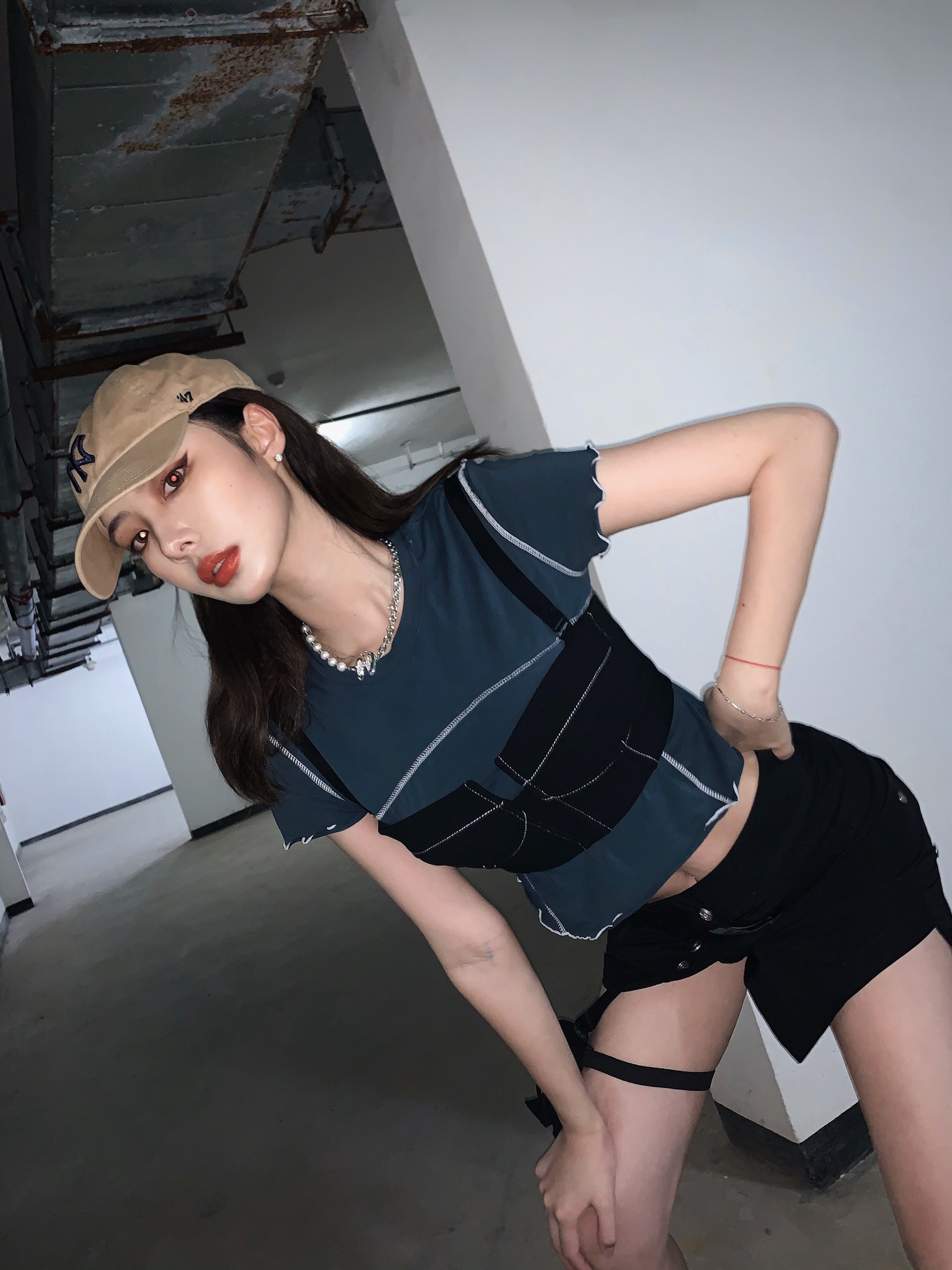 加拿大阿尔伯塔大学 数学经济专业 98年10月 天蝎座 174cm 53kg 爱好