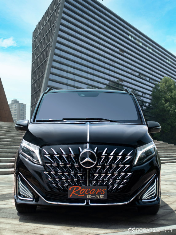 ROCARS奔驰V级定制，瑞一金麟上市