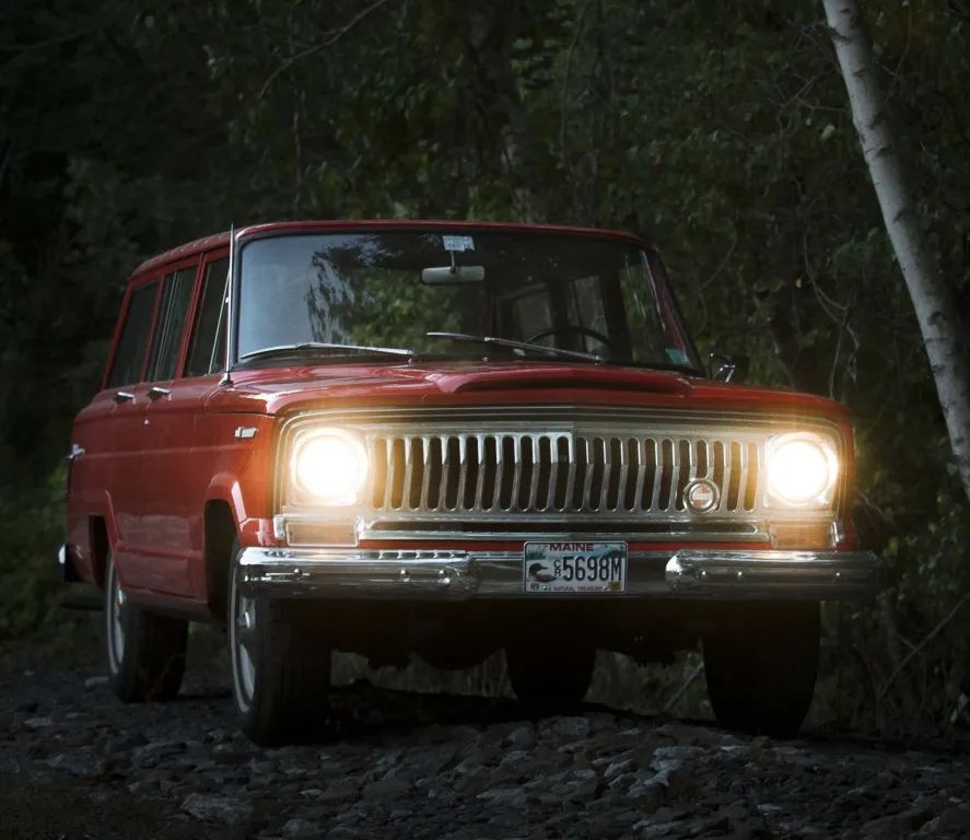 【老车库】Wagoneer 瓦格尼尔 SUV鼻祖最全车型史-新浪汽车