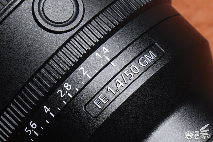 价格不贵又好用的G大师新标头 索尼SEL50F14GM评测__财经头条