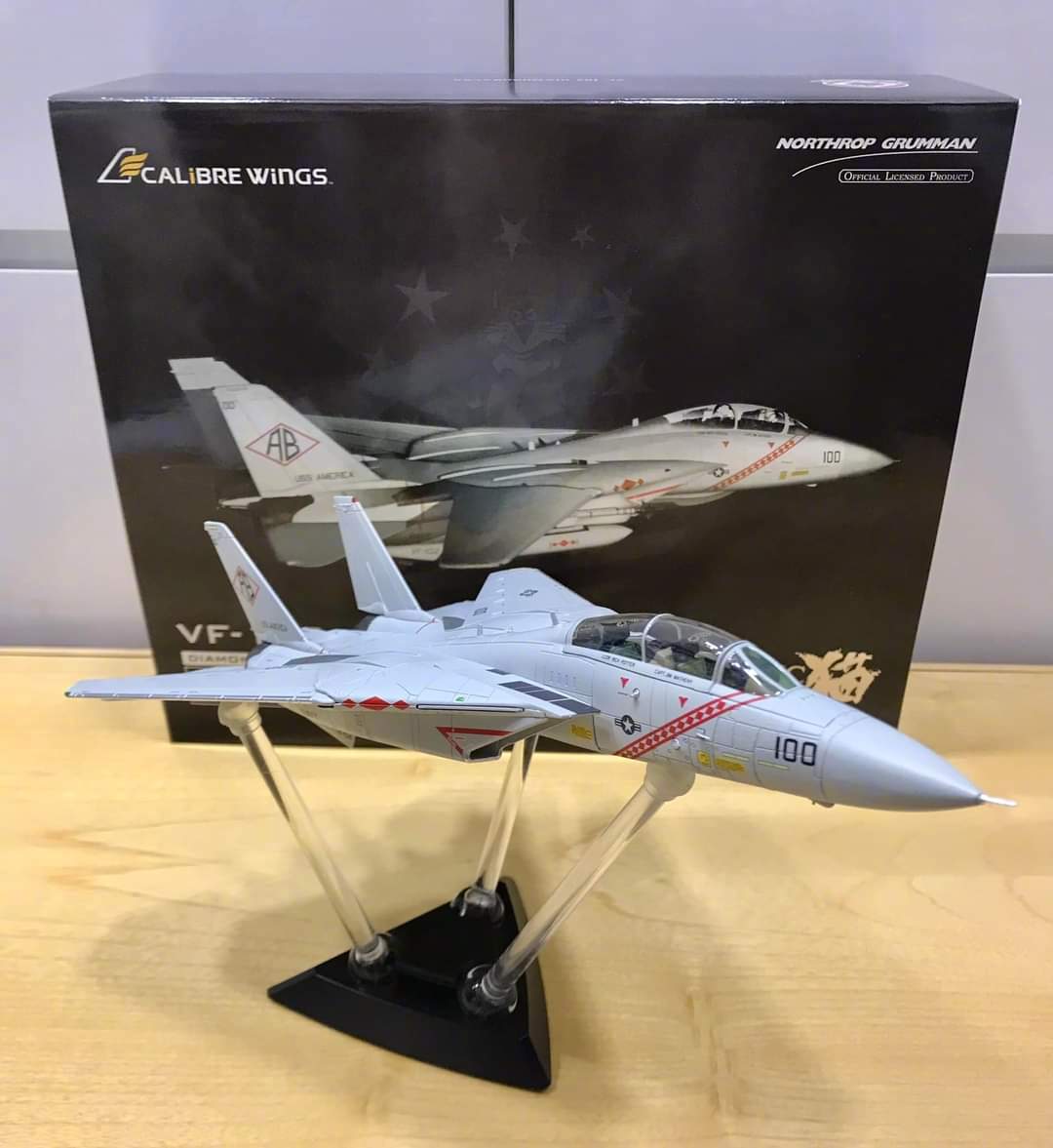 Calibre Wings F-14A VF-102 菱背响尾蛇中队本月即将上市！