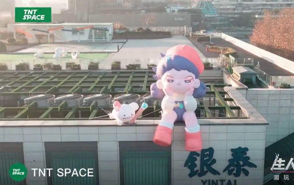 单系列四个月卖出50万只，TNT SPACE 如何用“大盲盒”逆势增长__财经头条