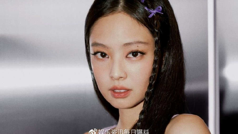 9个关于Jennie的秘密，苦熬7年才出道，克服恐慌症在舞台上发光！|恐慌症|舞台|练习生_新浪新闻