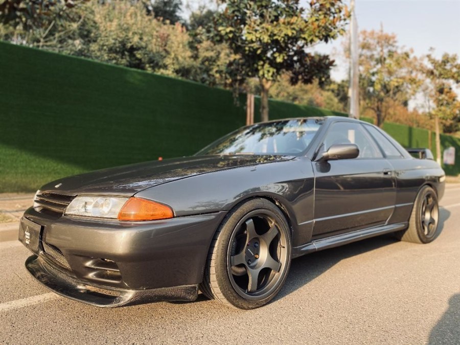 国内唯一可以上路的日产R32，这台车已经过户2次了，25岁的老车……