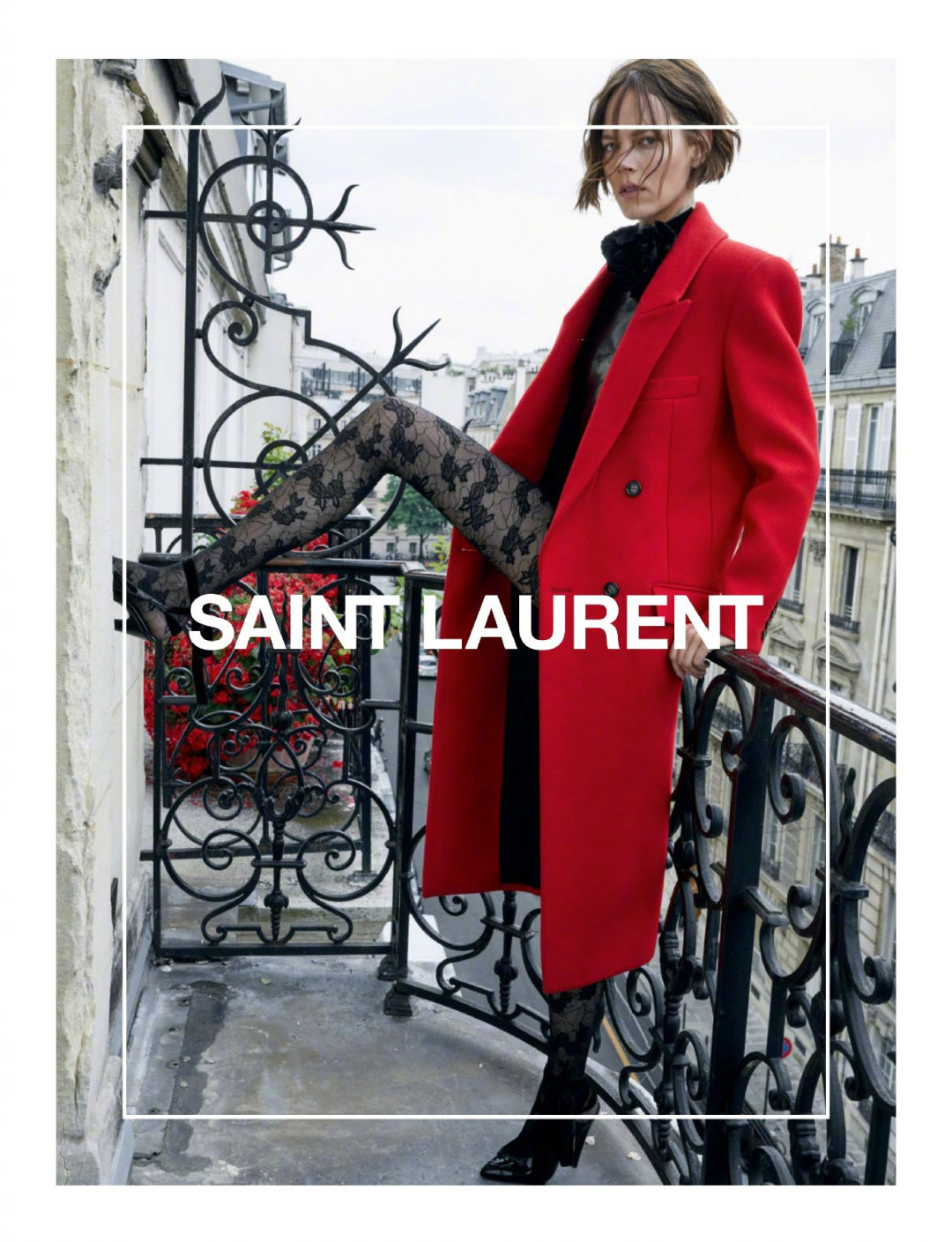 Saint Laurent F/W 2020. 圣罗兰秋冬大片，皮质服饰尽显高级质感。