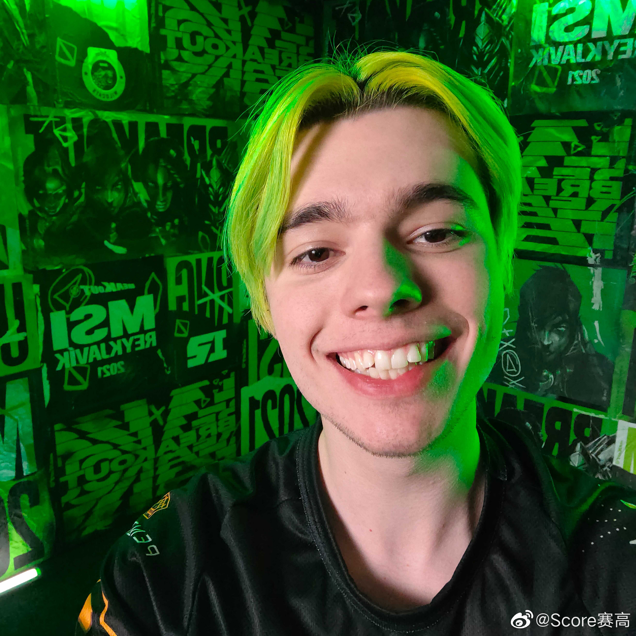 幕后拍摄照～ cr：twi—lol esports