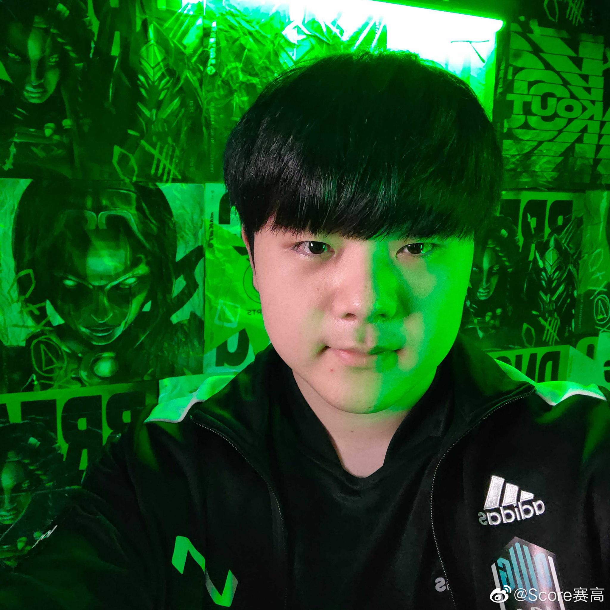 幕后拍摄照～ cr：twi—lol esports