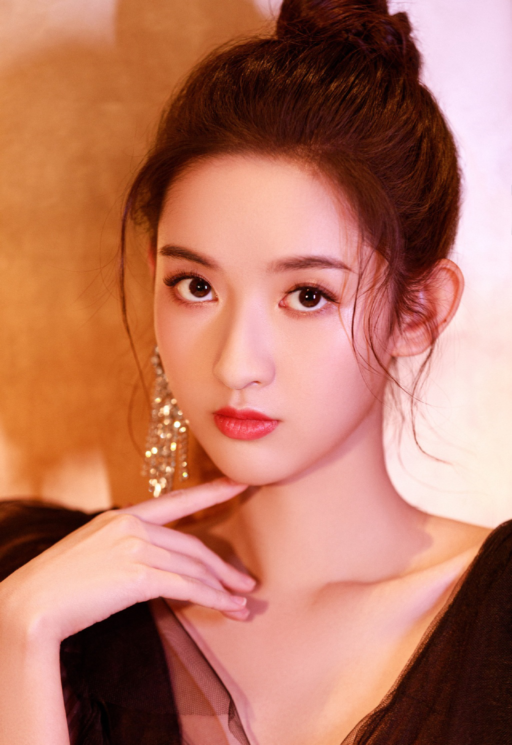 王玉雯｜性感黑纱裙写真