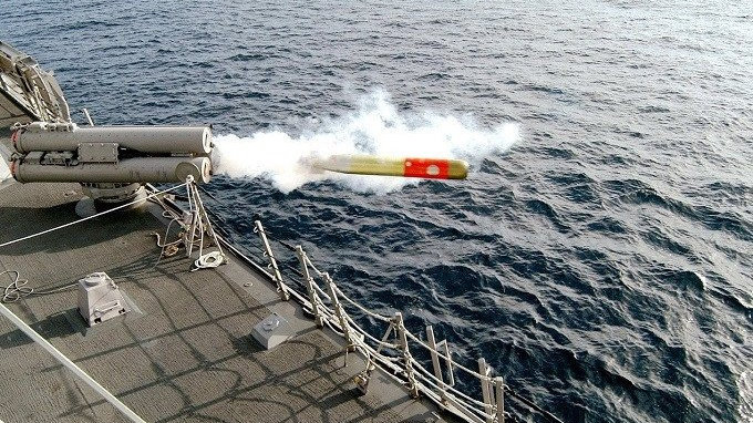 一枚鱼雷能击沉航母吗？|爆炸|航母|鱼雷|战舰|抗沉性_新浪新闻