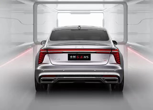 “套娃”开始，红旗H6谍照曝光，网友：这还不如叫H5运动版！__财经头条