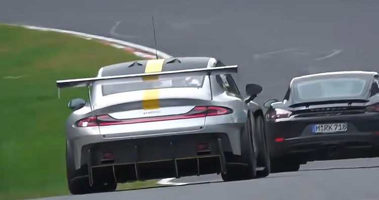 小米SU7原型车亮相纽北，零百加速2秒，性能力压911 GT3 RS？-新浪汽车